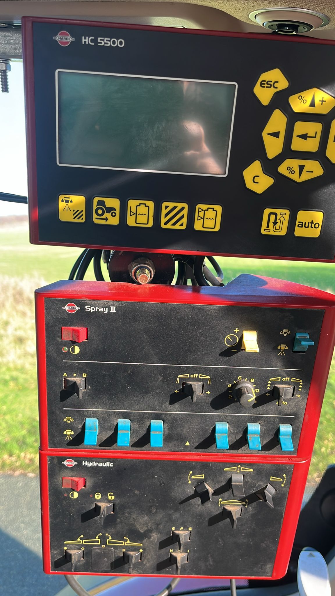 2014 Hardi Master Plus sprayer - JH McPherson