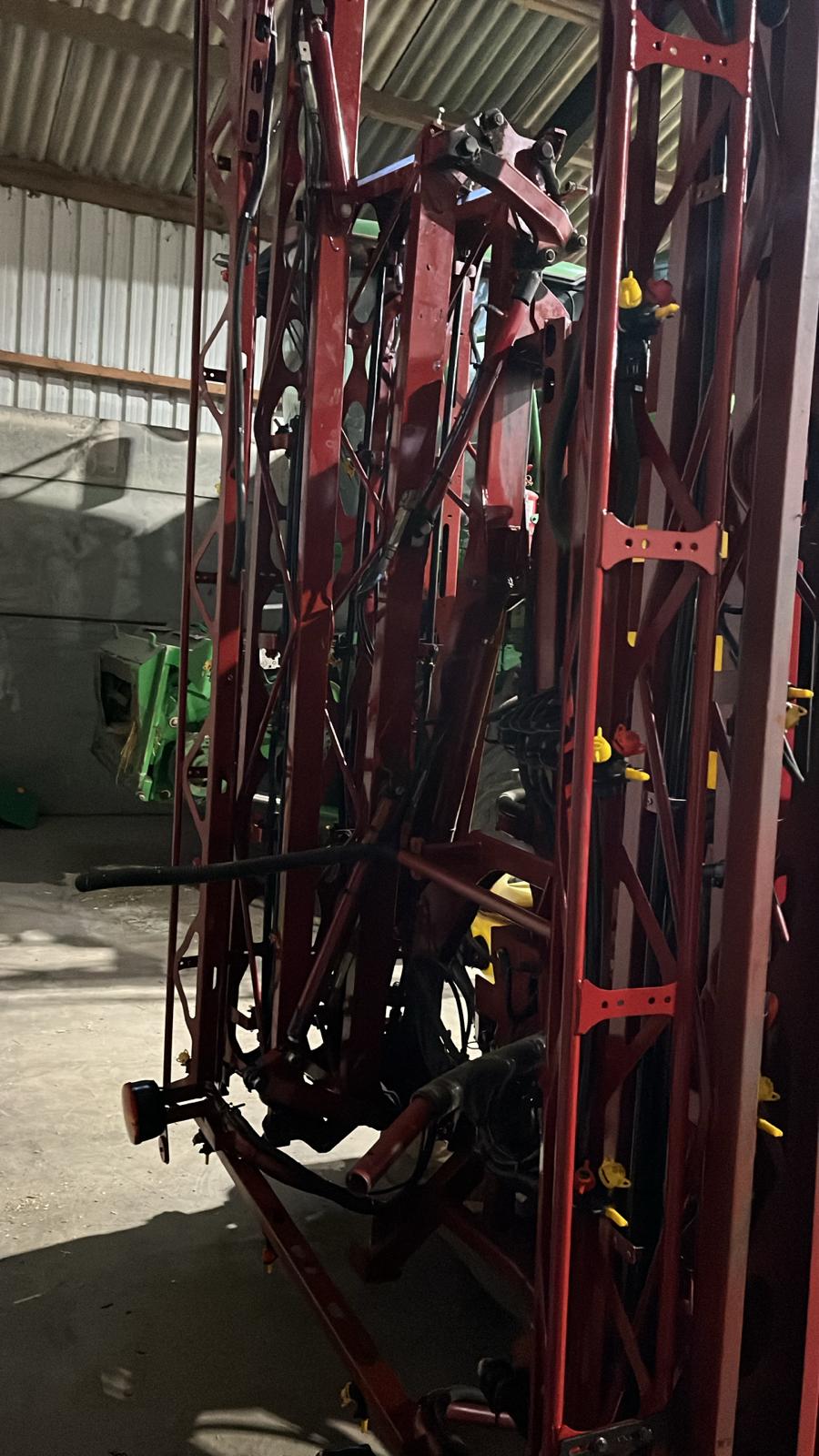 2014 Hardi Master Plus sprayer - JH McPherson